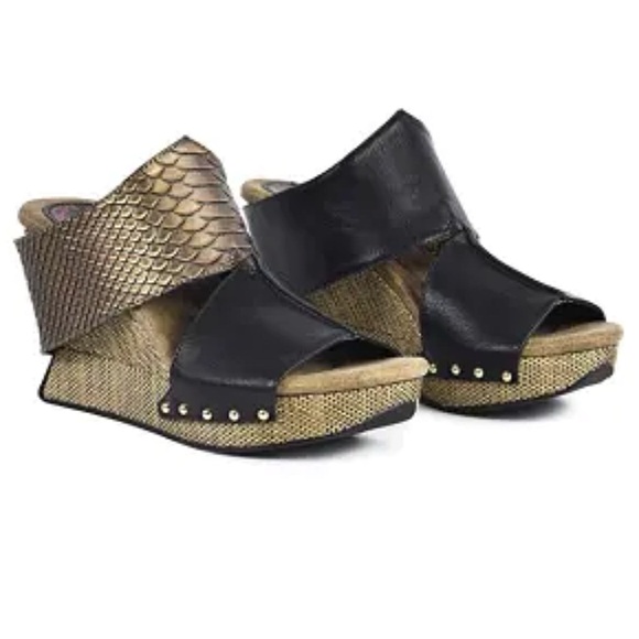 Modzori | Shoes | Modzori Reversible Virginia Wedge Sandals | Poshmark